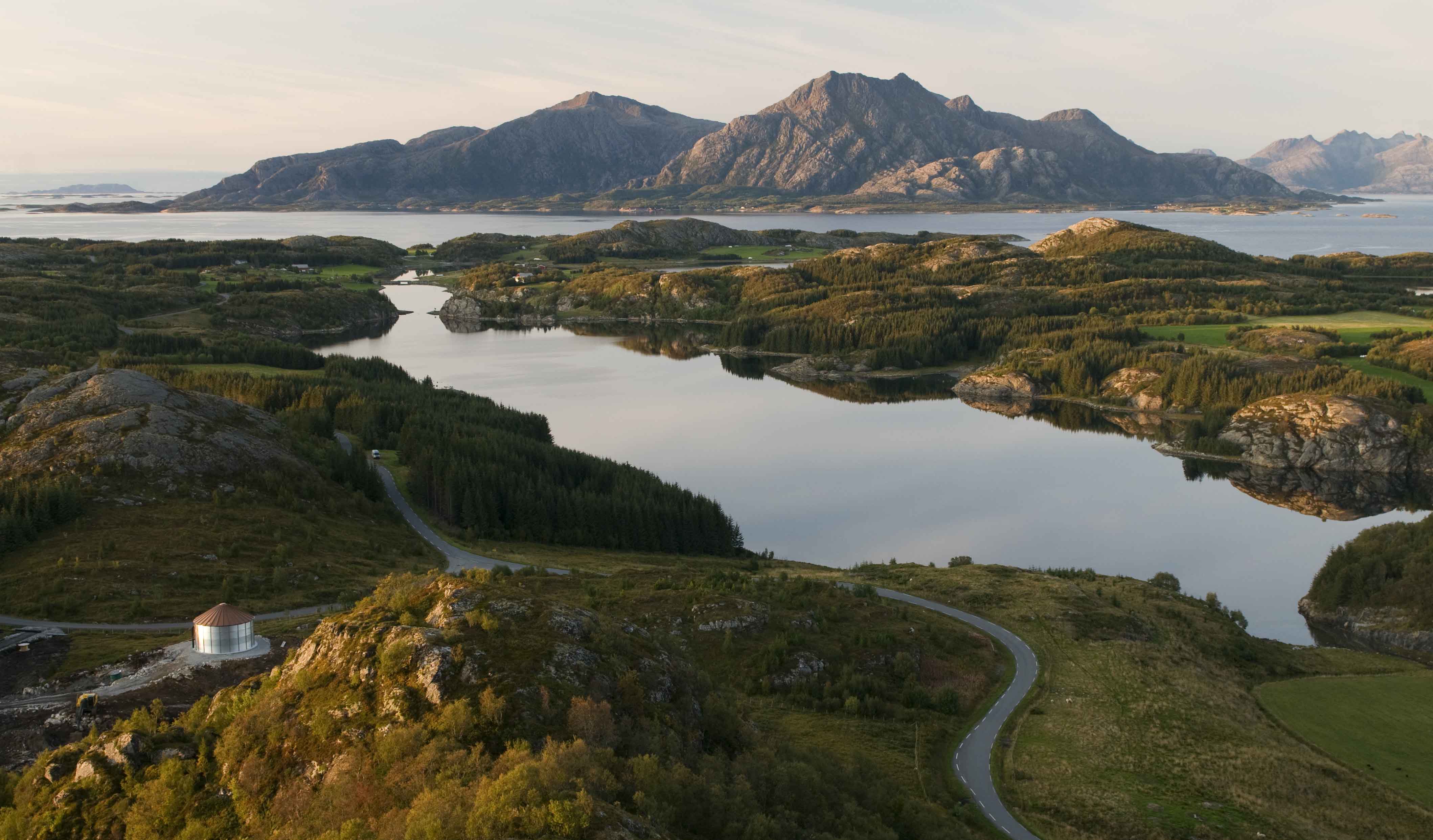 Fly to Sandnessjøen | Widerøe